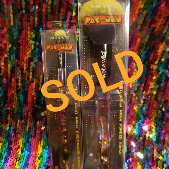 wet n wild | Makeup | Wet Wild Limited Edition Pacman Makeup Brushes ...